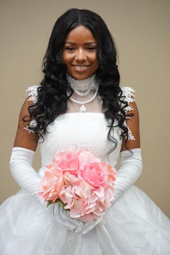 AKA's Eta Chi Omega Chapter presents 19 debutantes | Entertainment/Life ...
