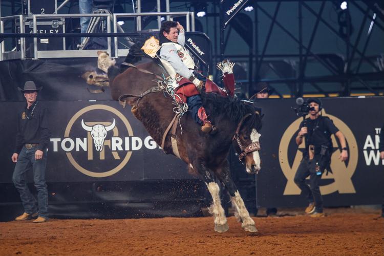 Carencro's Kade Sonnier goes from baseball to rodeo star ...