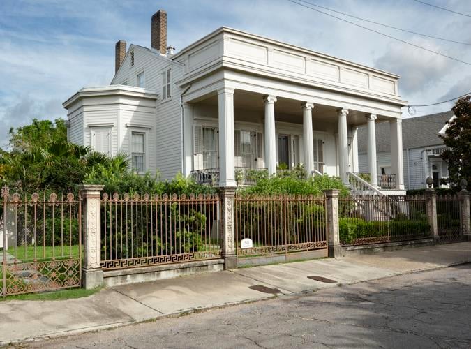 New Orleans home rises from ruin to reclaim its 1830s glory ...