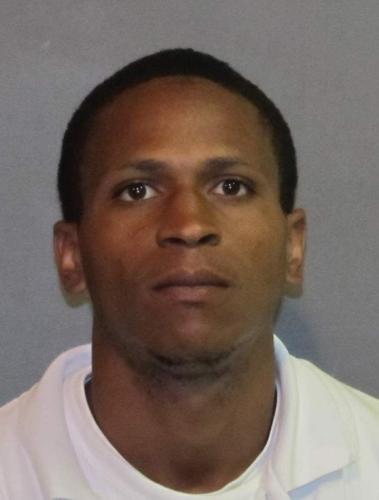 Knife-wielding Baton Rouge man threatens woman and chokes her before ... Knife-wielding Baton Rouge man threatens woman and chokes her before ...