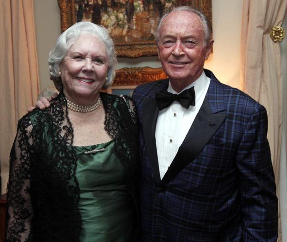 Nell Nolan: Cary, Conwill deb parties | Nell Nolan | theadvocate.com