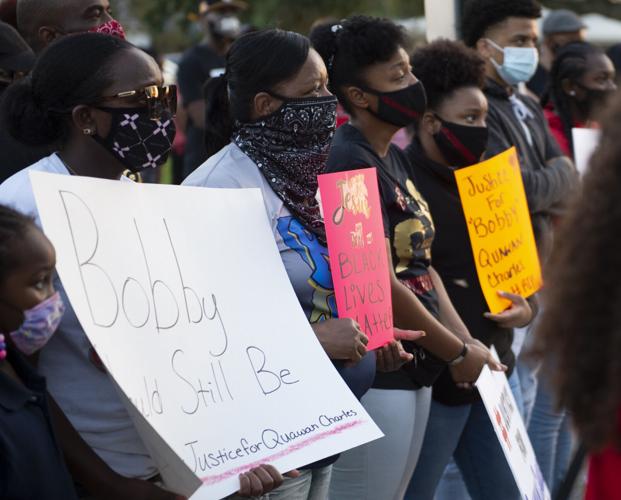 Protesters speak out at Iberia Parish sheriff's office for Quawan ...
