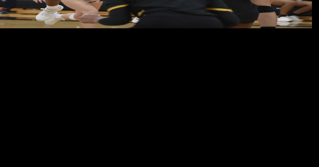 University High dominates from start to finish in rolling past Dunham ...