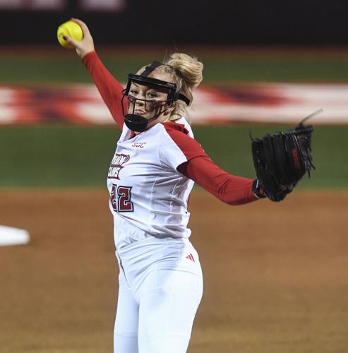 Tyra Clary's return to circle is exactly what Cajuns needed | UL Ragin ...