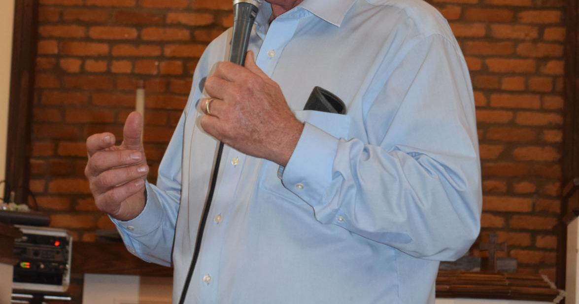 Southern gospel singer entertains at Fifth Sunday event | East ...