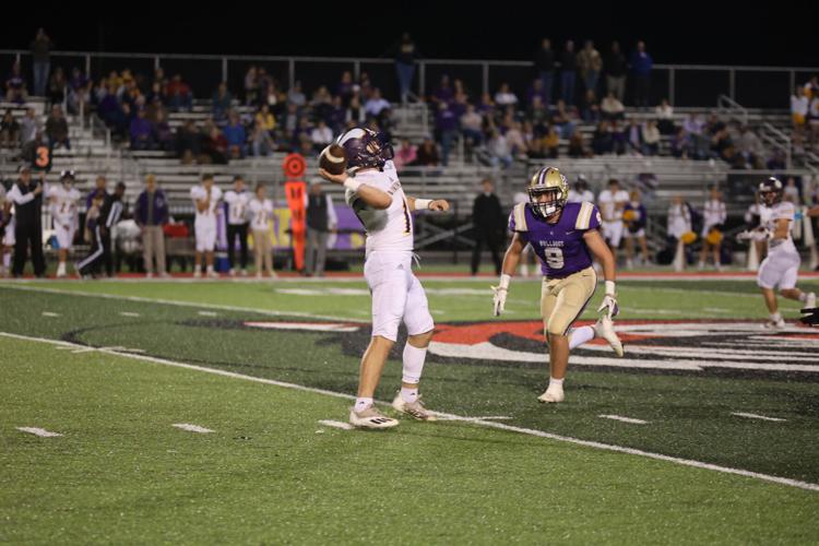 Quarterback Leonard leads ACHS to victory and semi-finals in D4 select ...