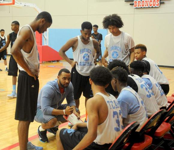 McClinton aims to start buzz in basketball | Zachary | theadvocate.com