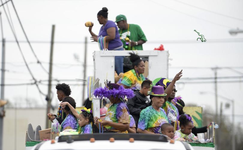 Lafayette Mardi Gras Festival Inc. and Independent parades roll ...
