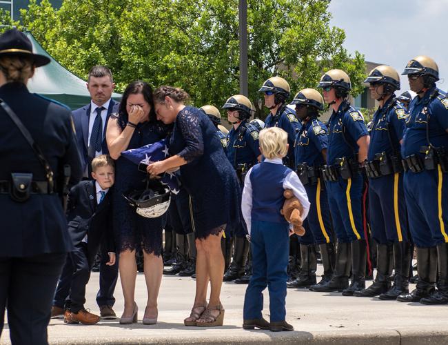 Funeral held for Denham Springs officer shot on duty | Crime/Police ...
