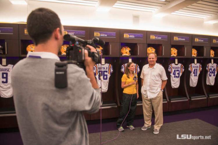 LSU reveals renovated game day locker room to players | LSU ...