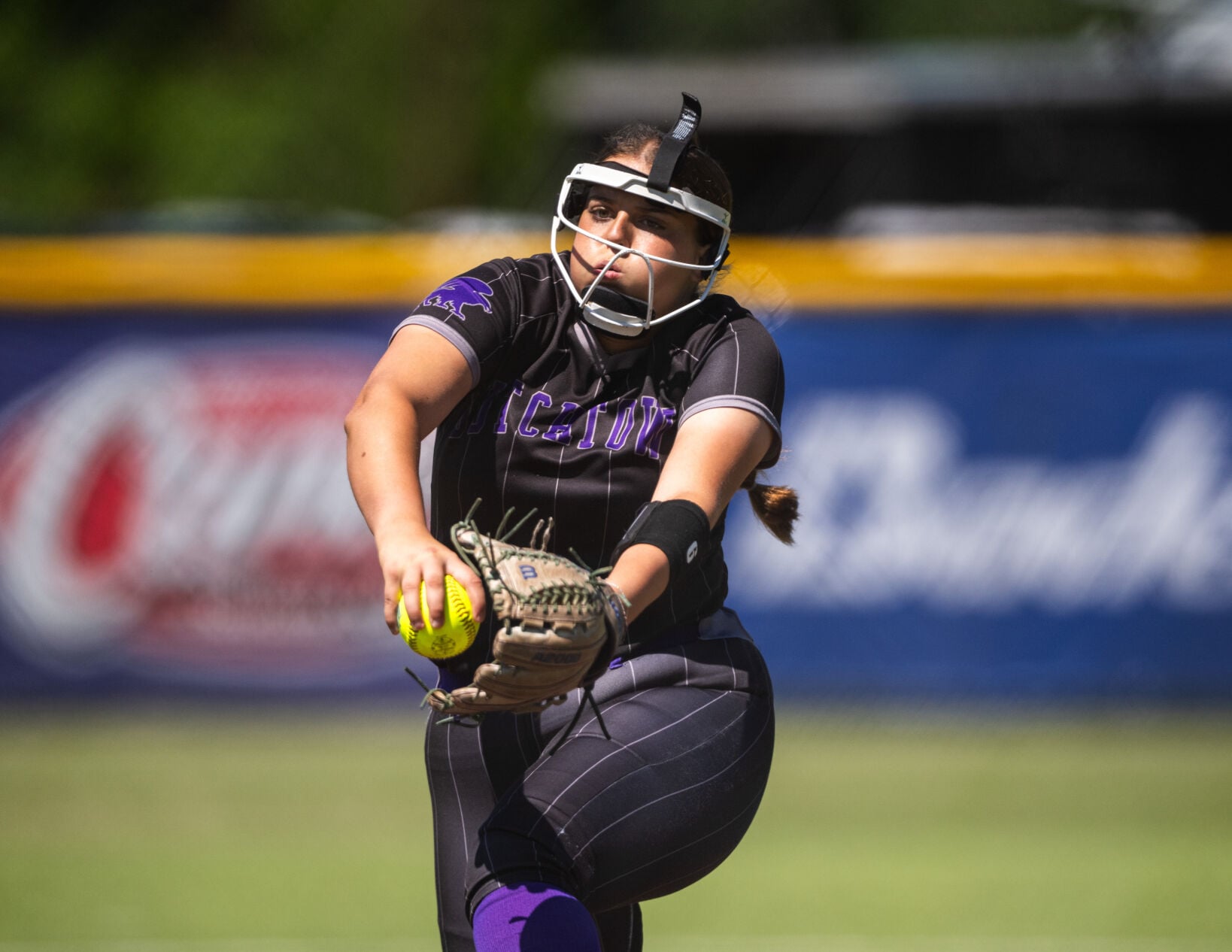 Sam Houston Rallies By Dutchtown 3 2 Wins Di Softball Title High