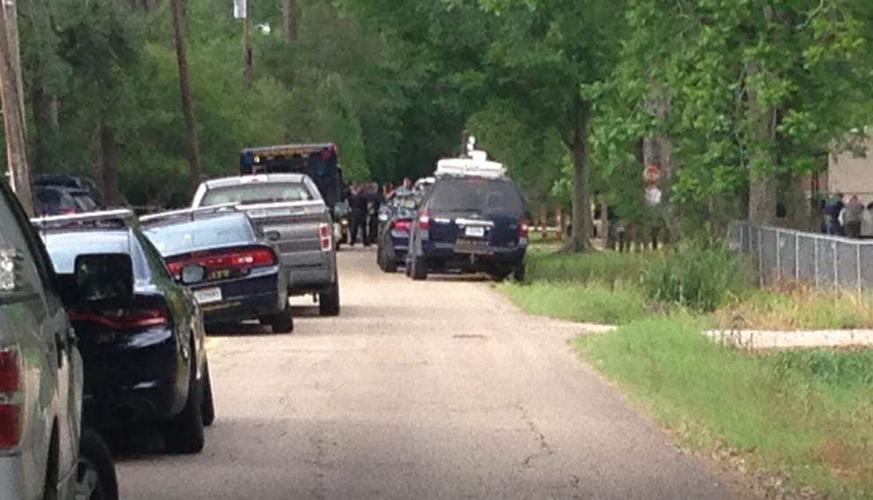 Latest: Robbery suspect in 8 1/2-hour Prairieville standoff also ...