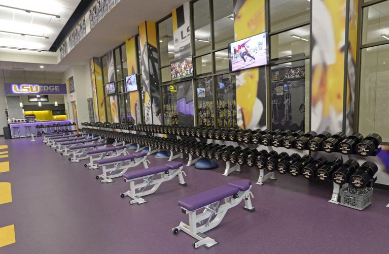Take a tour inside LSU football's new, $2.5 million weight room ...