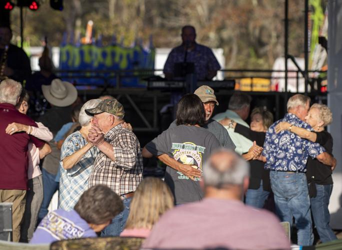 A success in Sorrento. Boucherie and Balloon Festival crowns cooking ...