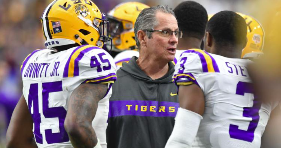 'Fever pitch': LSU strength coach Tommy Moffitt uses folding chairs ...