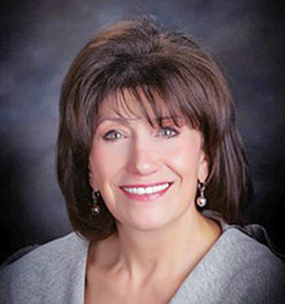 KPEL's Ross Report discontinued; Carol Ross left radio station on her ...