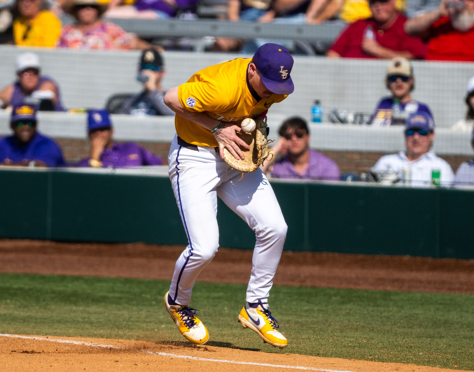 LSU baseball defeats South Carolina, ending regular season | LSU ...