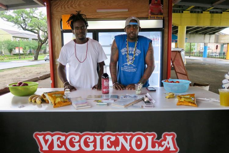 Under a Treme overpass, fruit and veggie stand a sign of fresh ideas ...