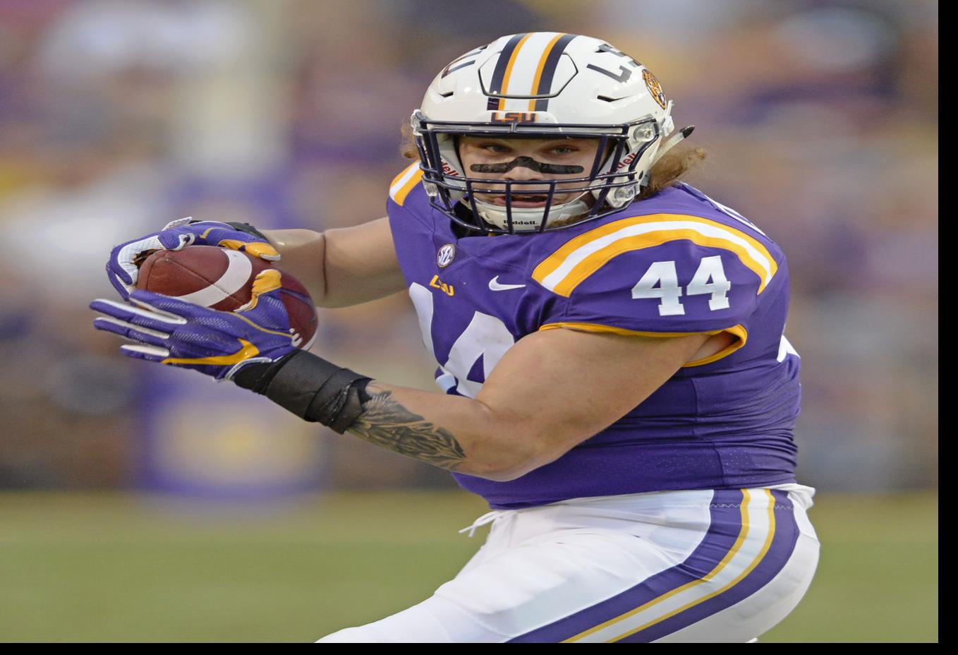 Who is Tory Carter? Fullback from birth, hard-nosed father's son and ...