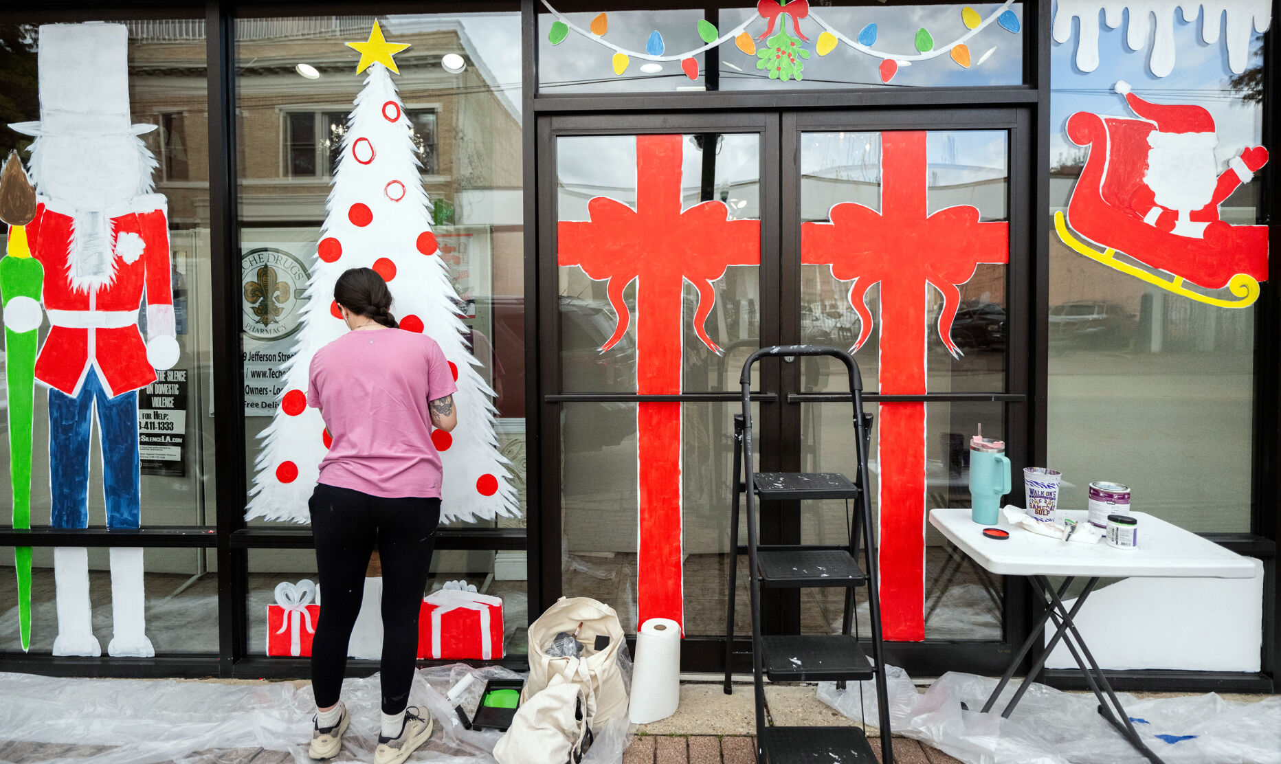 Artists create Window Wonderland in downtown Lafayette | Photos ...