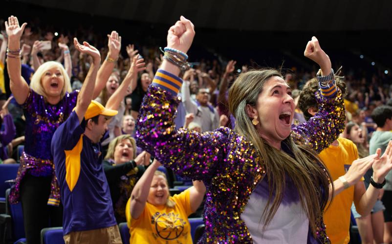 Photos: Fans at the PMAC celebrate National Championship | Photos ...
