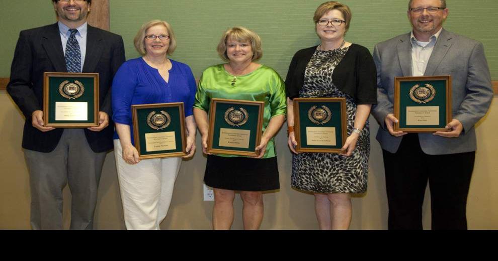 SLU honors faculty, staff at fall convocation | Communities ...