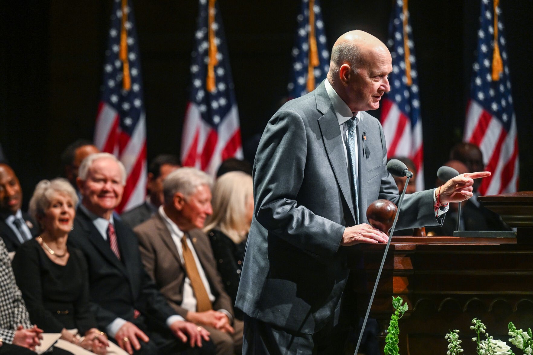 Mayor-President Sid Edwards sworn into office in Baton Rouge | News ...
