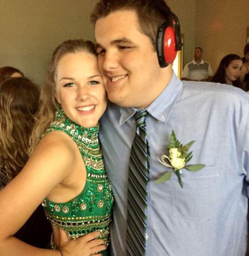 Stars shine during school-hours prom | Zachary | theadvocate.com