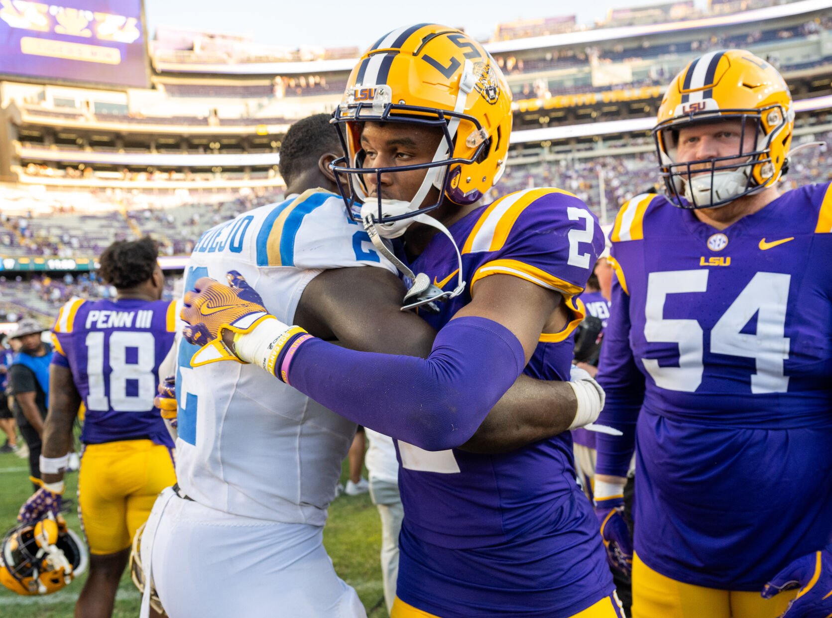 Kyren Lacy's agent bashes NFL in statement about WR's death | LSU ...