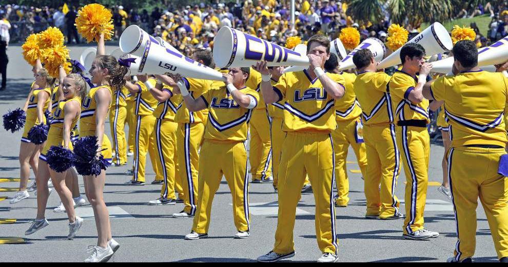 Video: Golden Band from Tigerland salutes Tiger Stadium's four corners ...
