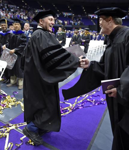 Video: Steve Scalise channels 'Eye of the Tiger' for LSU commencement ...