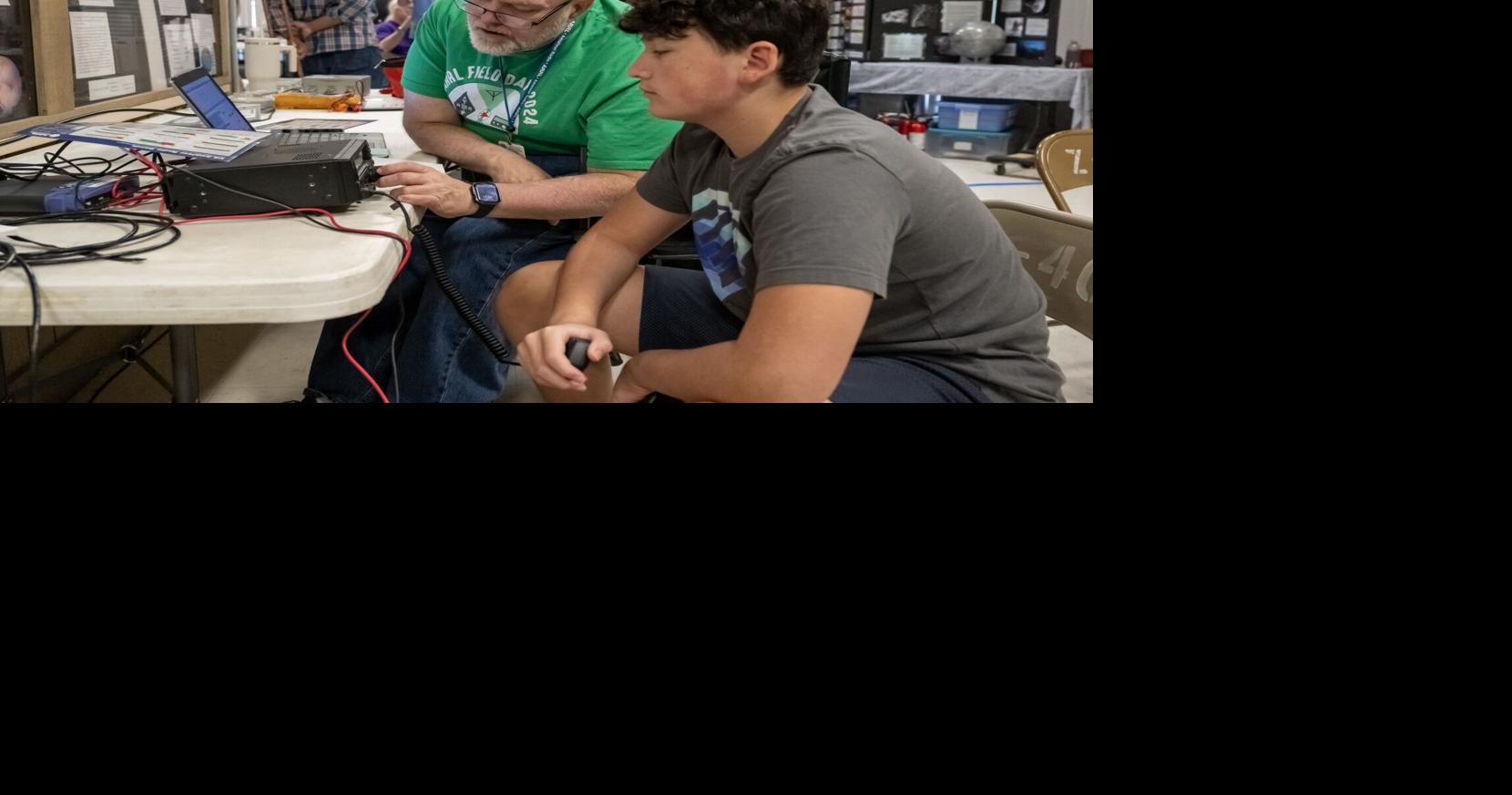 HAM radio operators try to make contacts in 50 states | Entertainment ...