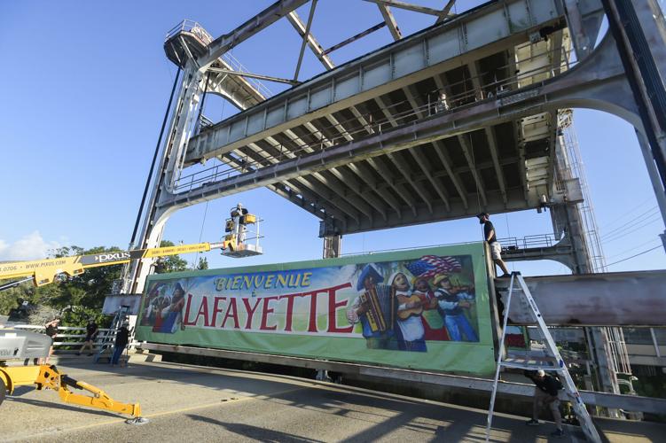 Iconic Robert Dafford murals installed on historic Pinhook Bridge in ...