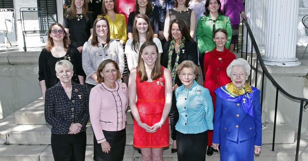 Former queens of Comus gather for luncheon | Entertainment Life ...