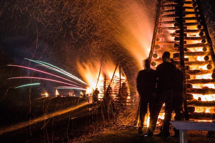Bonfires along the Levee | News | theadvocate.com