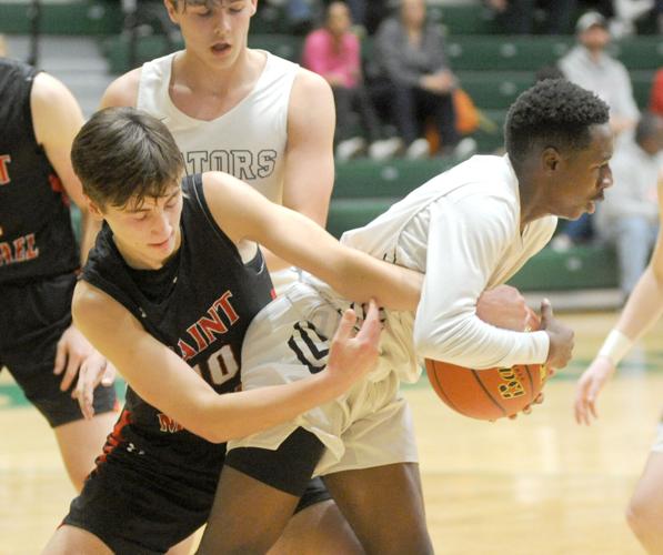 St. Michael pulls away late after St. Amant gets close | High School ...
