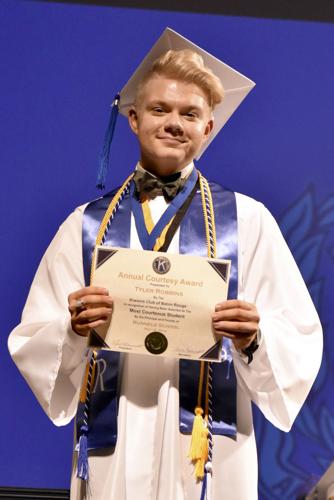 Runnels School highlights excellence with commencement awards | Mid ...