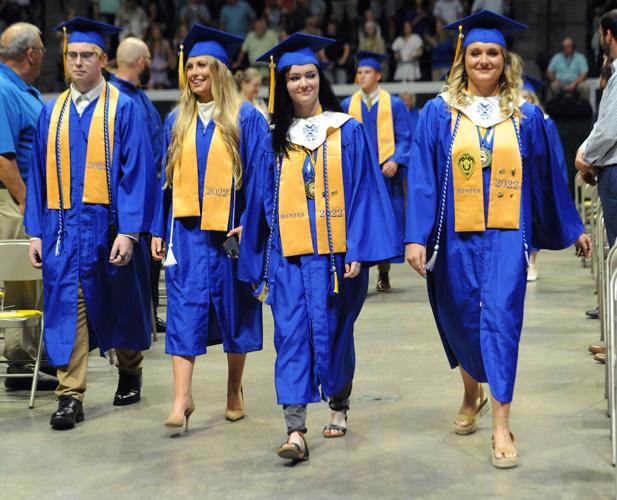 Live Oak Class of 2022 receive diplomas at SLU's University Center ...