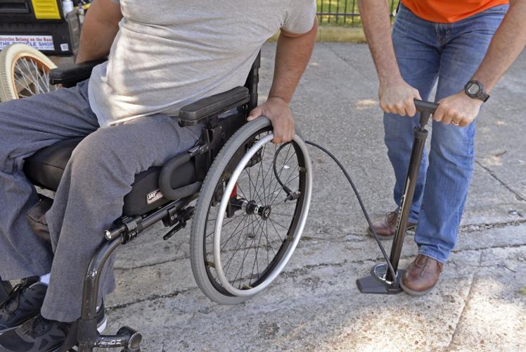 Open Air Bike Repair provides free services for broken bikes | Mid City ...