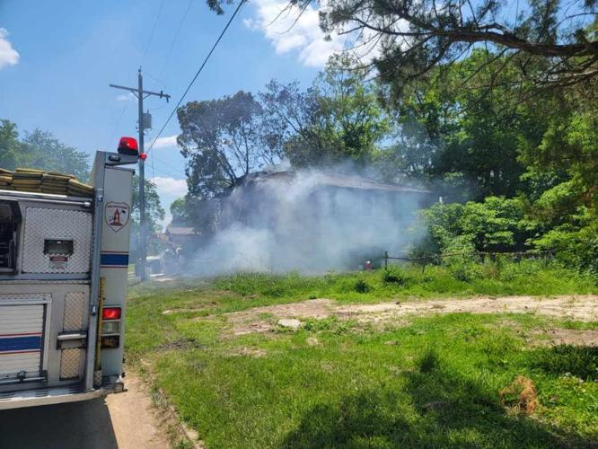 1 injured, 6 displaced in house fire off Government Street, Baton Rouge ...