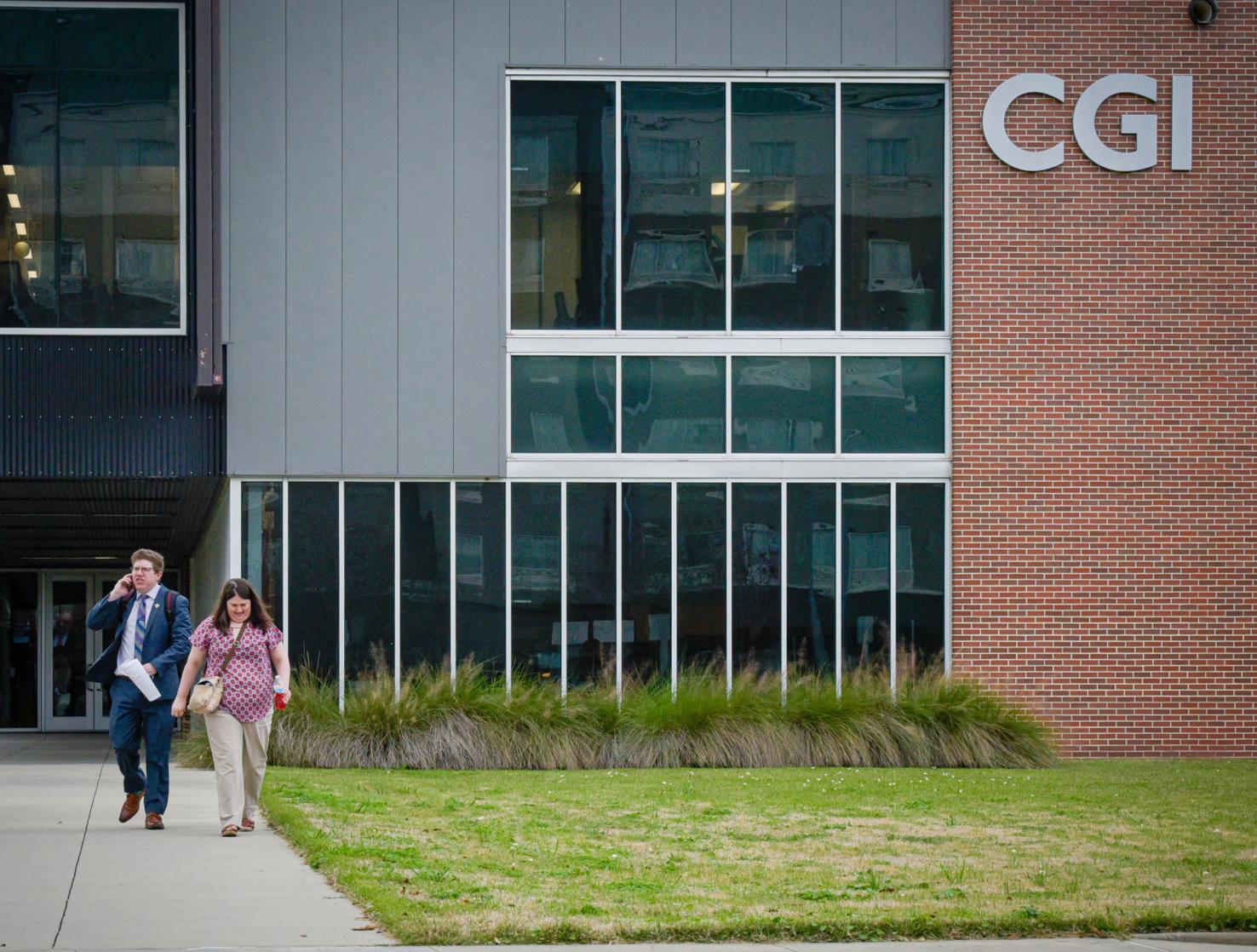 Cgi Now At 700 Employees In Lafayette But Still Has Dozens Of Openings