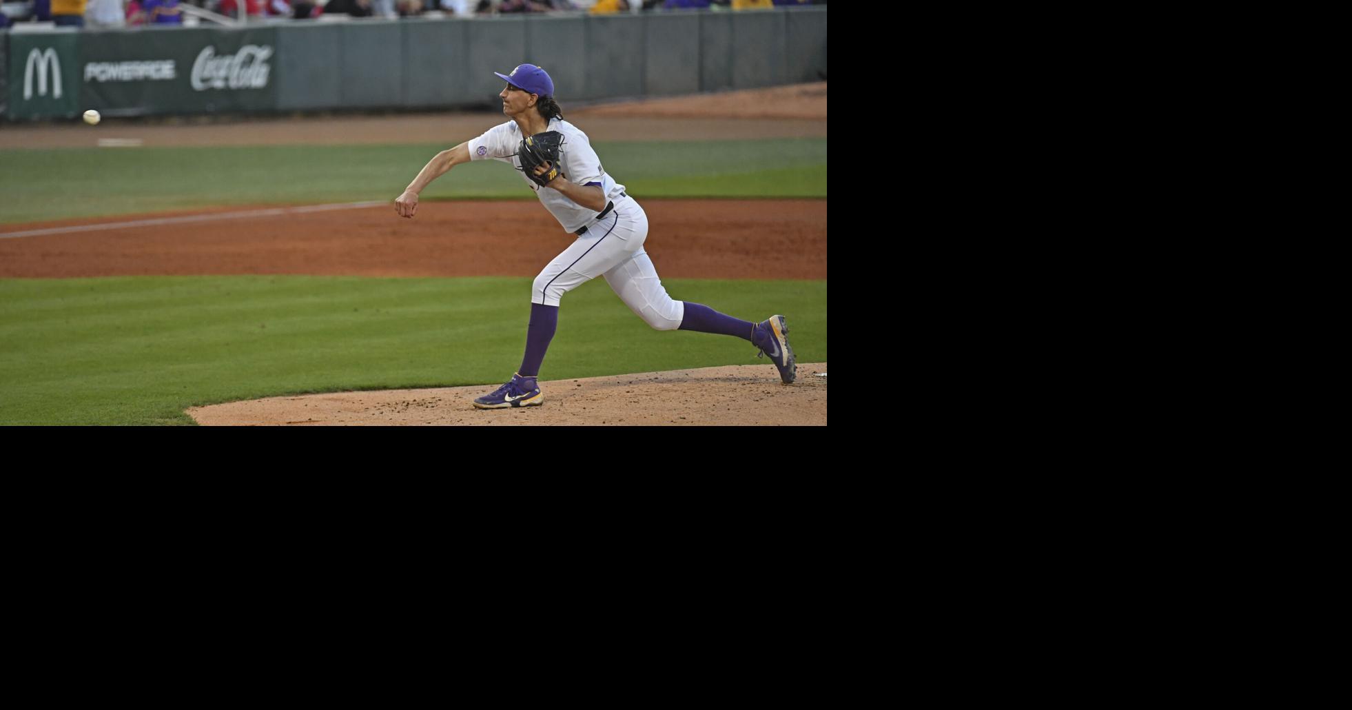 LSU baseball opens with win at Alabama, thanks to two-out rallies ...