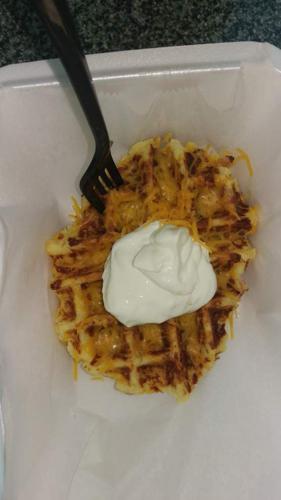 Review: Zibitz offers extreme waffle sandwich selections ...