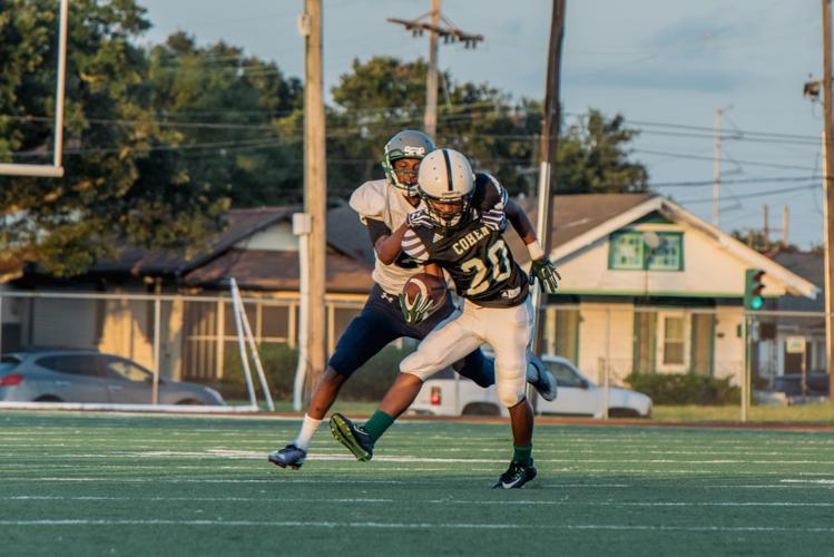 'Dinosaur' offense propels Cohen football to shot at District 9-3A ...