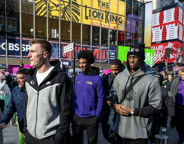 Heisman: Burrow, Cannon families support Jayden Daniels | LSU ...