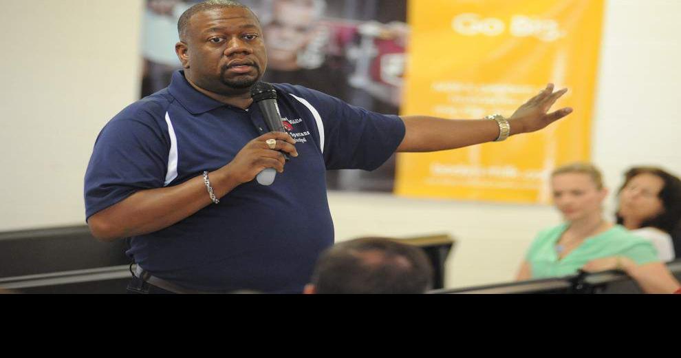 Broussard Middle open house helps parents, students with transition to ...