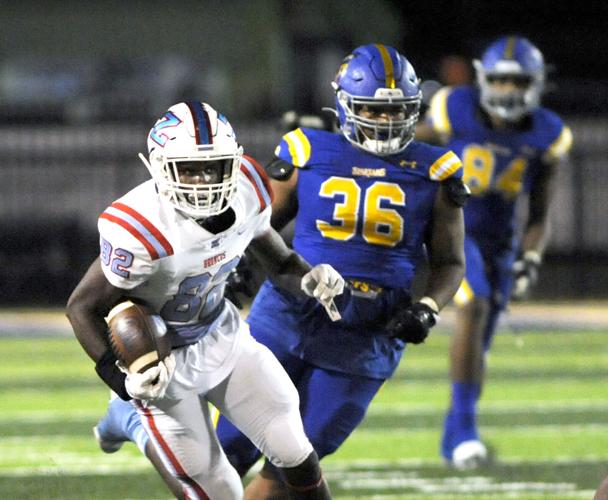 Dialed in: Connection between QB Eli Holstein, WR Charles Robertson ...