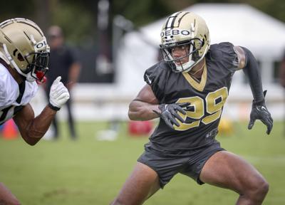 Saints CB Paulson Adebo participates in first practice, 1 of 9 on ...
