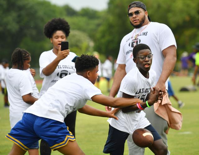 Former LSU star, current Cowboys RT La’el Collins enjoys giving back to ...