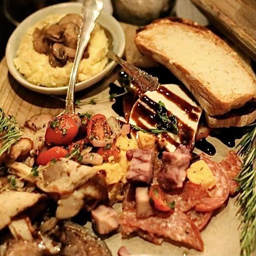 BLDG 5 survives its rollercoaster first year by learning to 'duck and ...